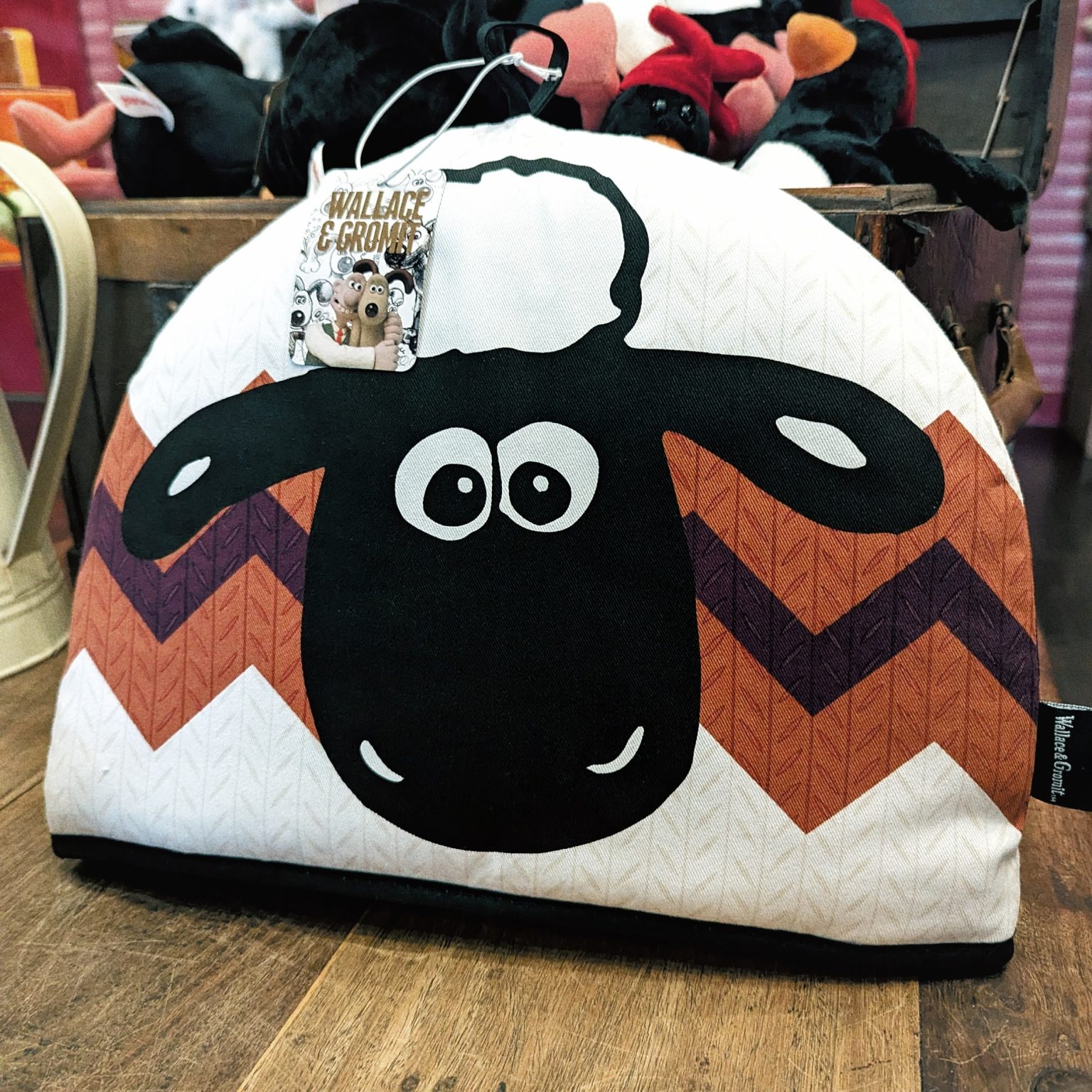 Shaun The Sheep Tea Cosy – Blackpool Pleasure Beach Retail Shop