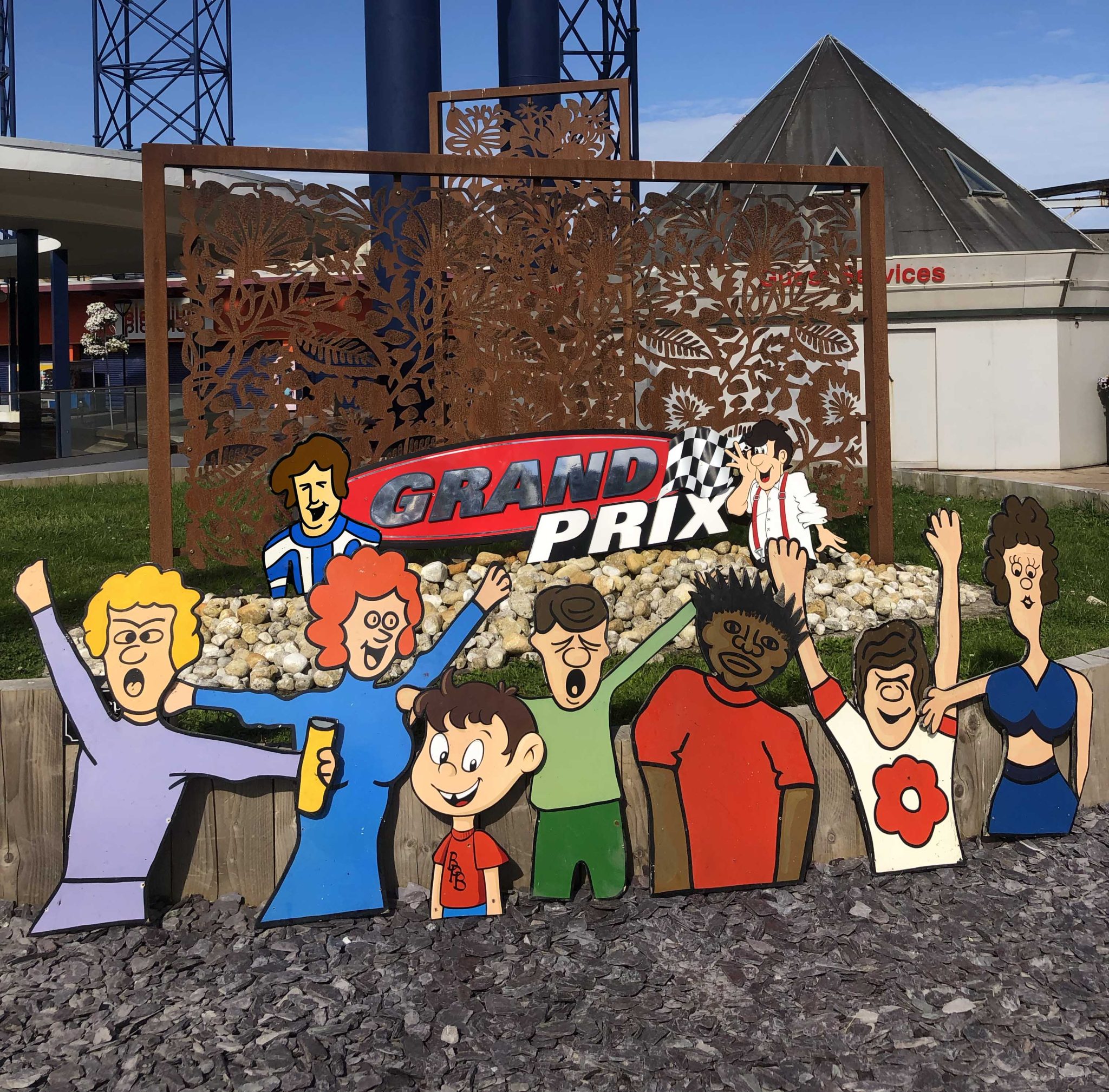 Grand Prix Crowd People – Pleasure Beach Resort Retail Shop